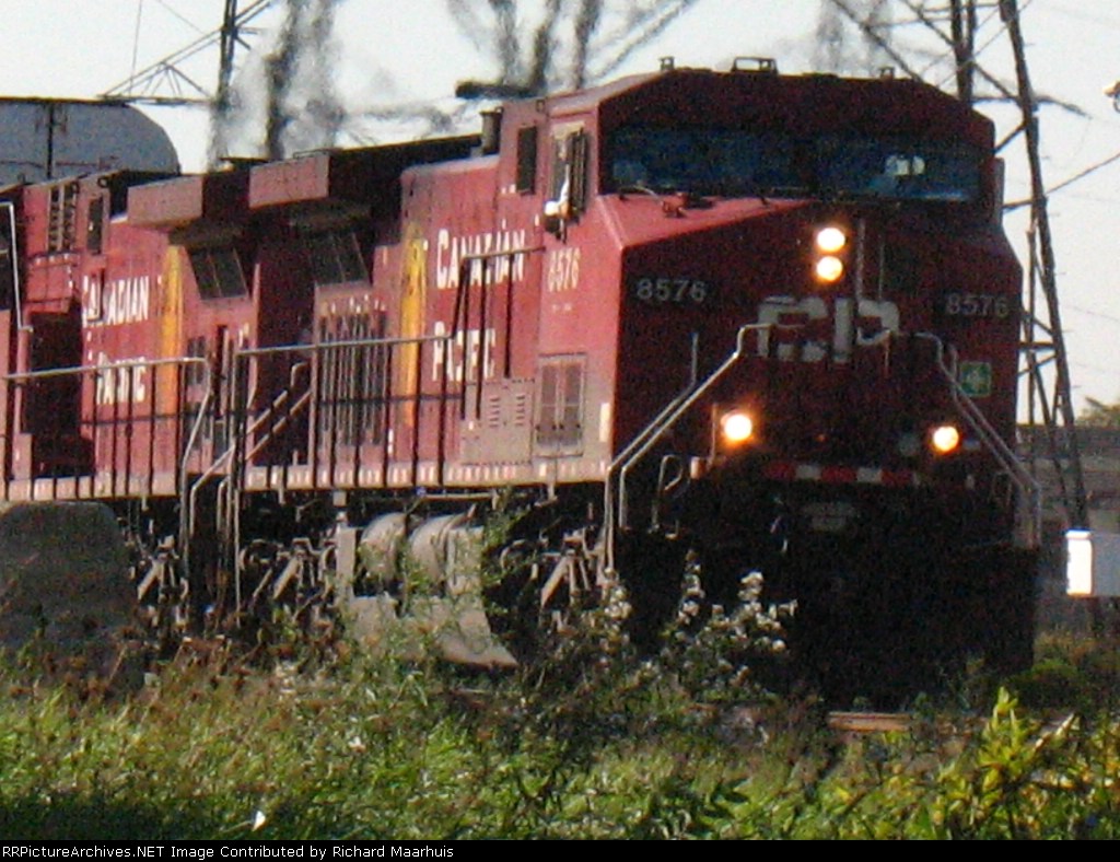 CP 8576